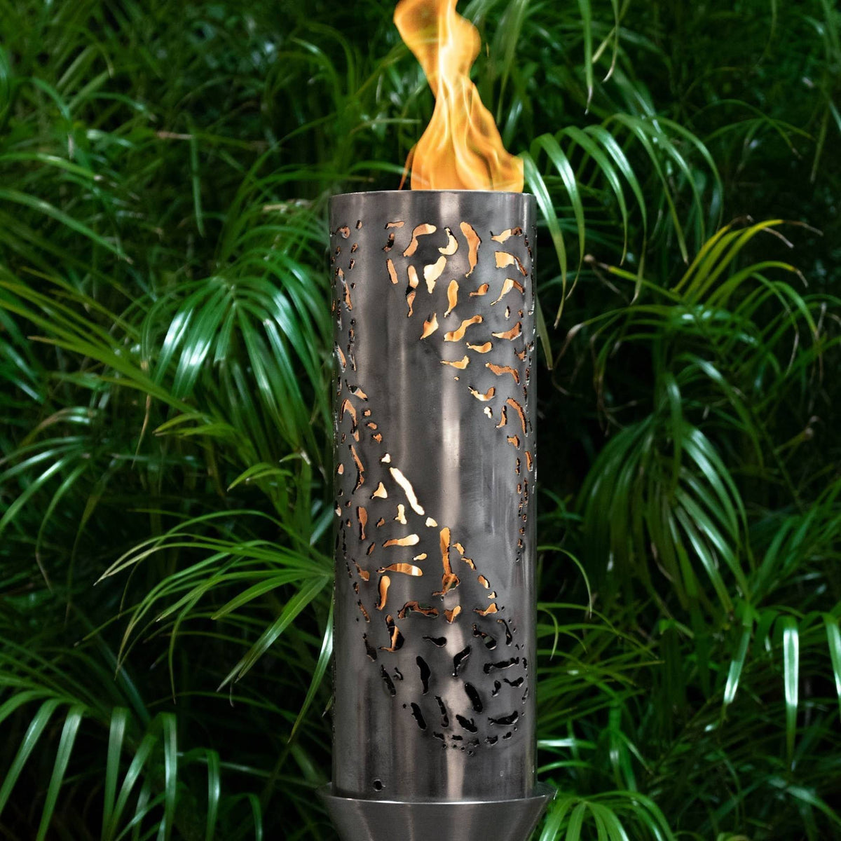 Tiki Fire Gas Tiki Torch | Classic Outdoor Flame – Outdoor Fire and Patio